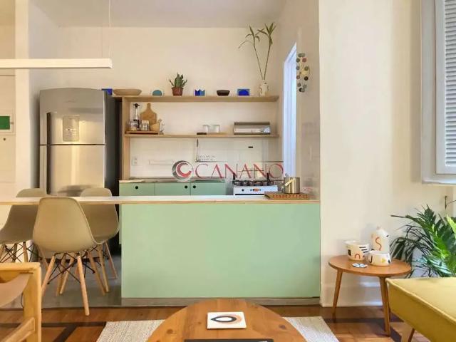 Apartamento para Venda em Rio de Janeiro/RJ Centro 2 Quartos