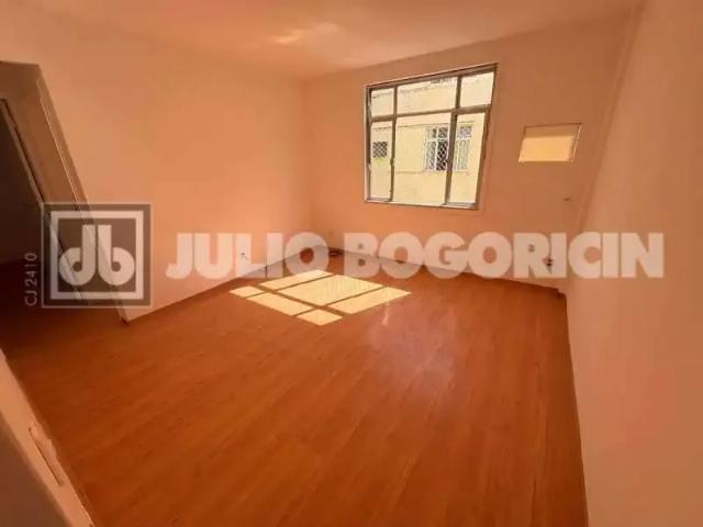 Apartamento para Venda em Rio de Janeiro/RJ Água Santa 2 Quartos
