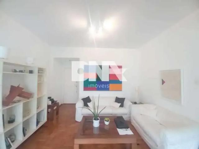 Apartamento para Venda em Rio de Janeiro/RJ Botafogo 2 Quartos