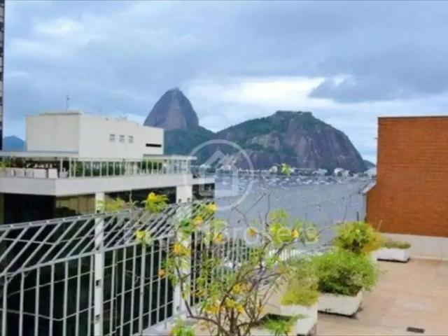 Apartamento para Venda em Rio de Janeiro/RJ Botafogo 5 Quartos