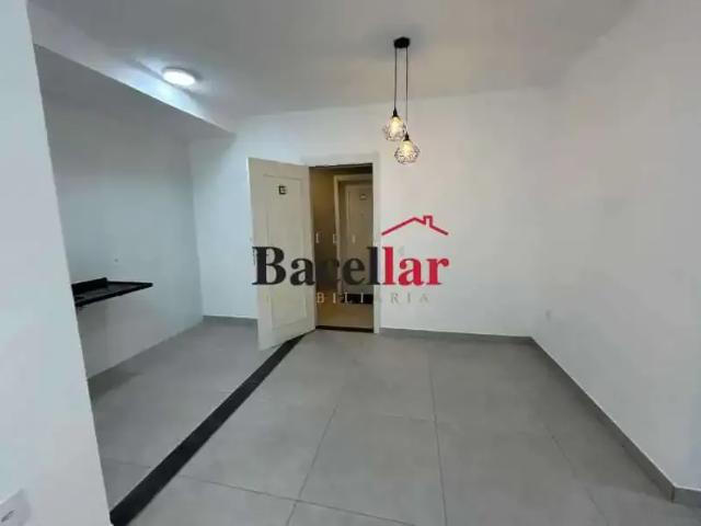 Apartamento para Venda em Rio de Janeiro/RJ Bonsucesso 2 Quartos