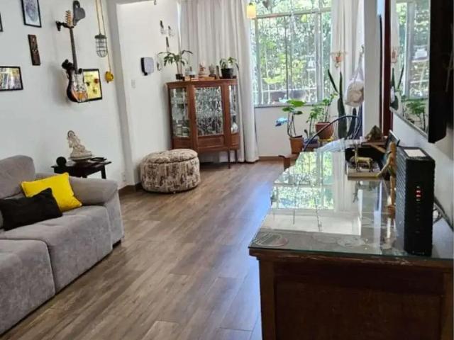 Apartamento para Venda em Rio de Janeiro/RJ Bairro de Fátima 2 Quartos