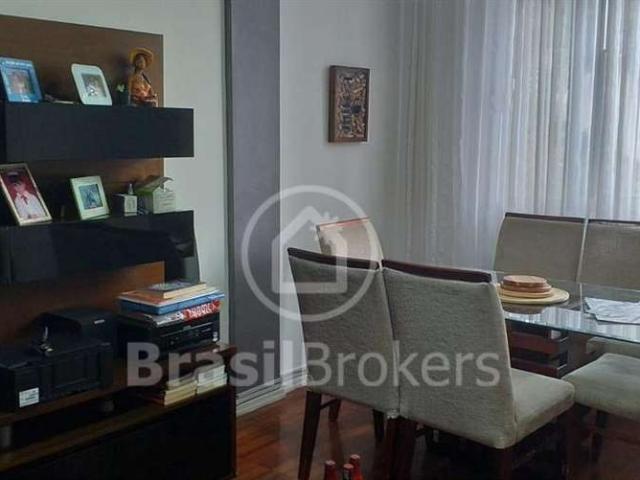 Apartamento para Venda em Rio de Janeiro/RJ Bancários 2 Quartos