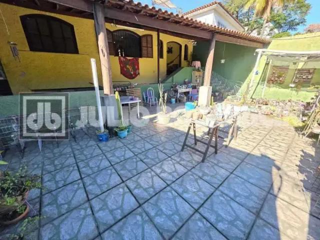 Apartamento para Venda em Rio de Janeiro/RJ Bancários 3 Quartos