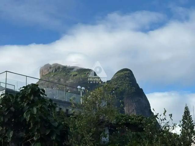 Apartamento para Venda em Rio de Janeiro/RJ Barra da Tijuca 2 Quartos