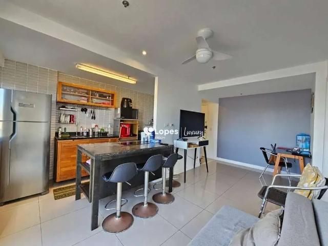 Apartamento para Venda em Rio de Janeiro/RJ Barra da Tijuca 2 Quartos