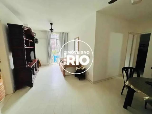Apartamento para Venda em Rio de Janeiro/RJ Barra da Tijuca 2 Quartos