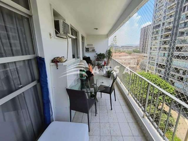 Apartamento para Venda em Rio de Janeiro/RJ Barra da Tijuca 2 Quartos