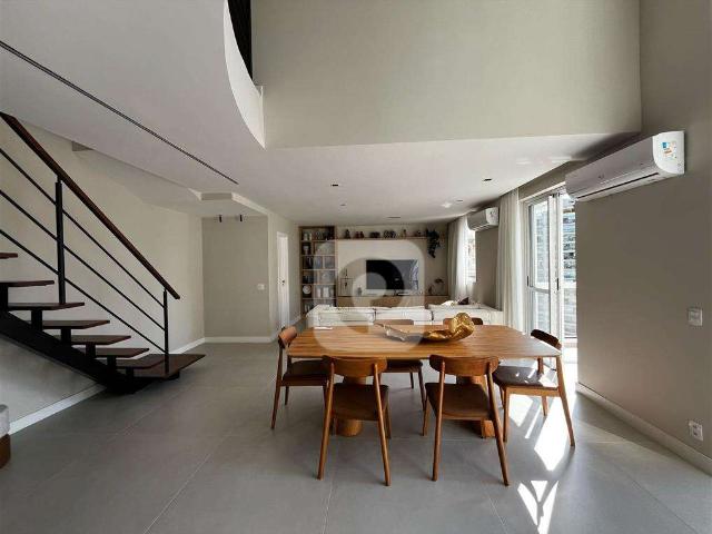Apartamento para Venda em Rio de Janeiro/RJ Barra da Tijuca 2 Quartos