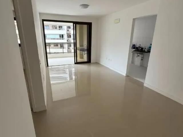 Apartamento para Venda em Rio de Janeiro/RJ Barra da Tijuca 2 Quartos