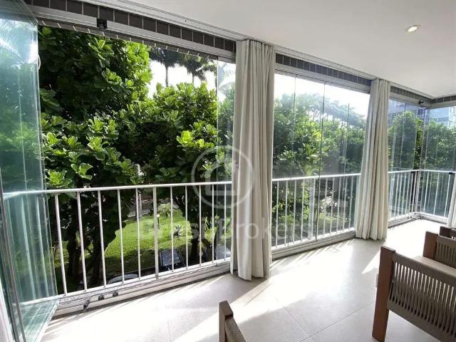 Apartamento para Venda em Rio de Janeiro/RJ Barra da Tijuca 2 Quartos
