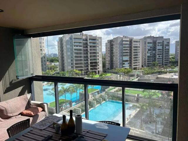 Apartamento para Venda em Rio de Janeiro/RJ Barra da Tijuca 2 Quartos