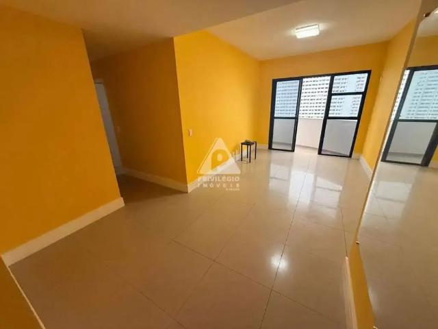 Apartamento para Venda em Rio de Janeiro/RJ Barra da Tijuca 2 Quartos