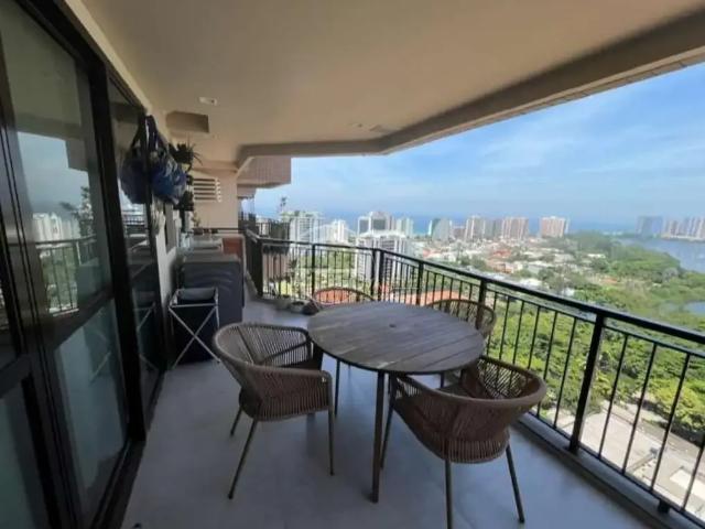 Apartamento para Venda em Rio de Janeiro/RJ Barra da Tijuca 2 Quartos