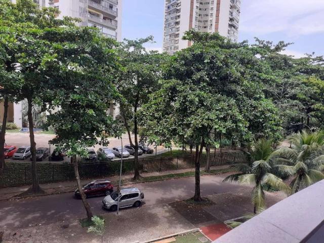 Apartamento para Venda em Rio de Janeiro/RJ Barra da Tijuca 2 Quartos
