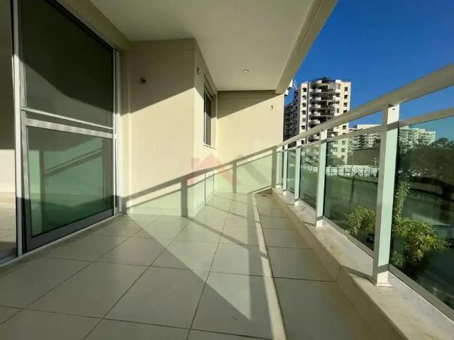 Apartamento para Venda em Rio de Janeiro/RJ Barra da Tijuca 2 Quartos