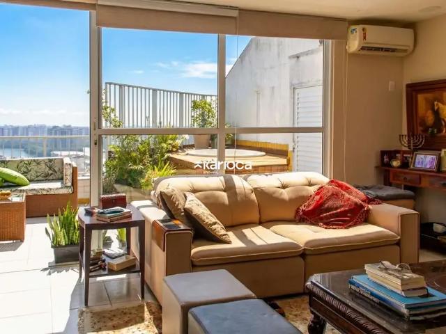 Apartamento para Venda em Rio de Janeiro/RJ Barra da Tijuca 2 Quartos