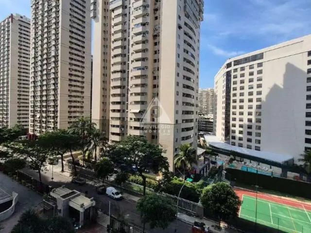 Apartamento para Venda em Rio de Janeiro/RJ Barra da Tijuca 2 Quartos