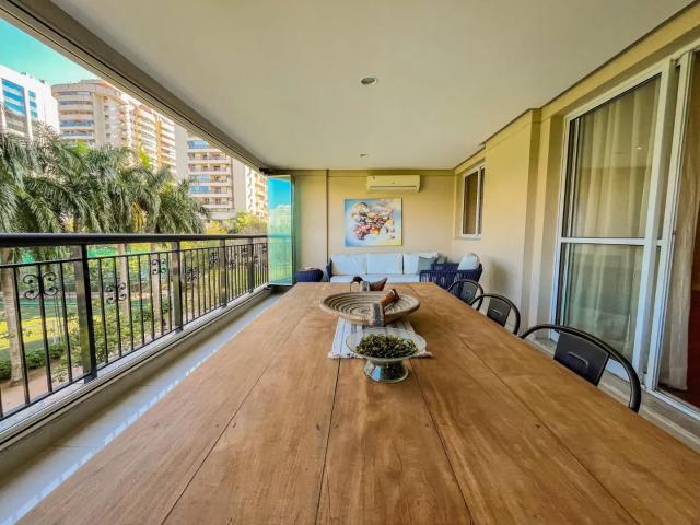 Apartamento para Venda em Rio de Janeiro/RJ Barra da Tijuca 3 Quartos