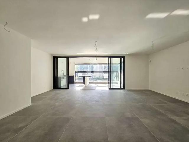 Apartamento para Venda em Rio de Janeiro/RJ Barra da Tijuca 4 Quartos