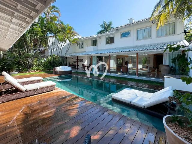 Apartamento para Venda em Rio de Janeiro/RJ Barra da Tijuca 6 Quartos