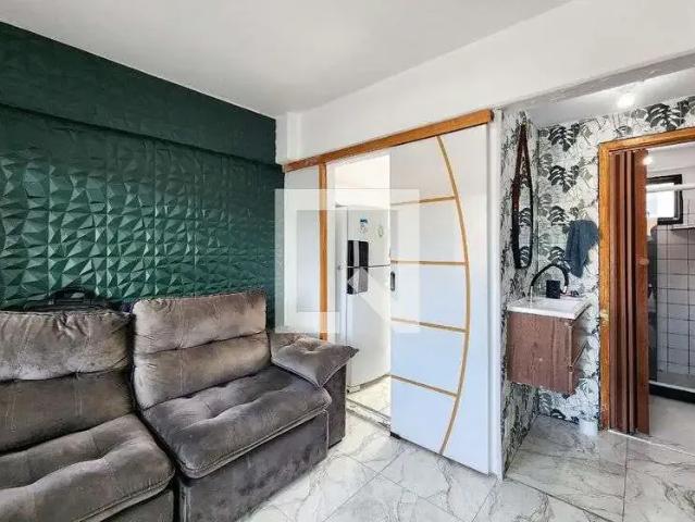 Apartamento para Venda em Rio de Janeiro/RJ Benfica 2 Quartos