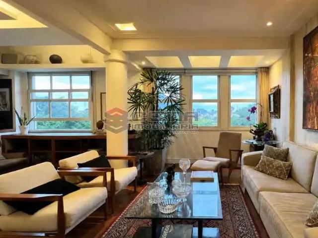 Apartamento para Venda em Rio de Janeiro/RJ Gávea 3 Quartos