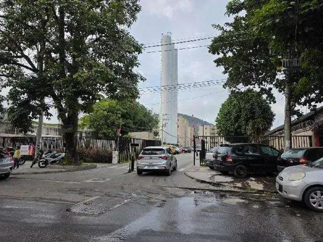 Apartamento para Venda em Rio de Janeiro/RJ Gardênia Azul 2 Quartos