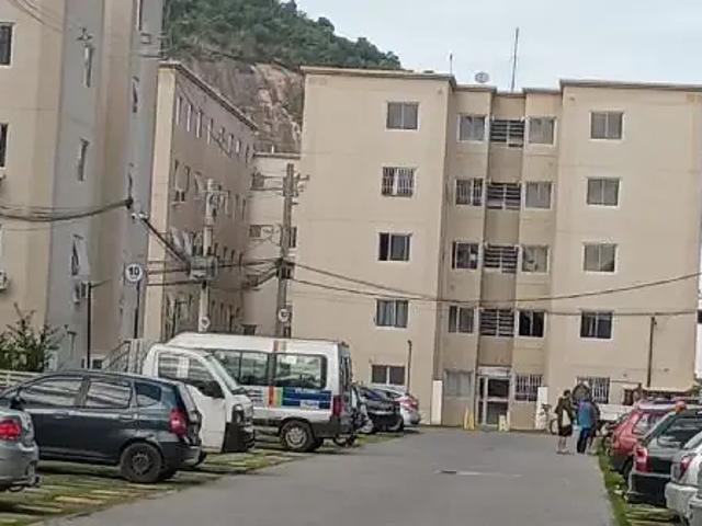 Apartamento para Venda em Rio de Janeiro/RJ Gardênia Azul 2 Quartos