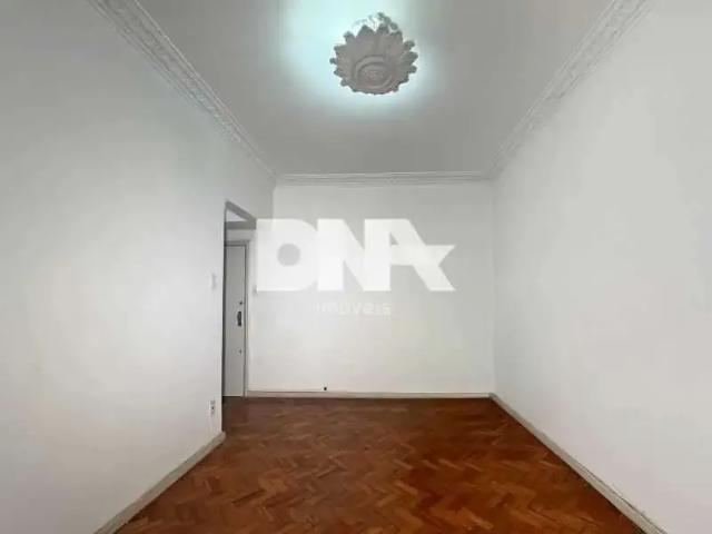 Apartamento para Venda em Rio de Janeiro/RJ Glória 2 Quartos