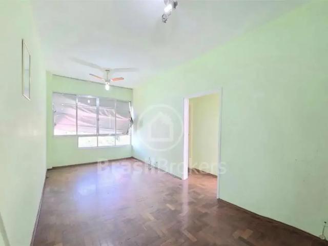 Apartamento para Venda em Rio de Janeiro/RJ Grajaú 2 Quartos