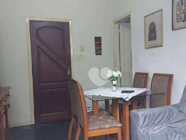 Apartamento para Venda em Rio de Janeiro/RJ Grajaú 2 Quartos