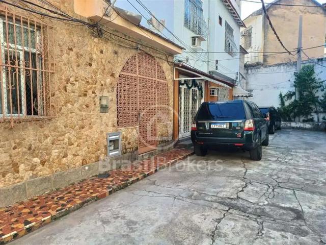Apartamento para Venda em Rio de Janeiro/RJ Grajaú 2 Quartos