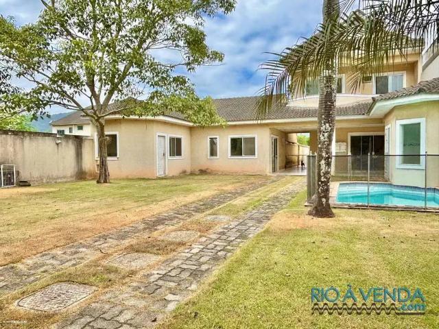 Apartamento para Venda em Rio de Janeiro/RJ Guaratiba 4 Quartos