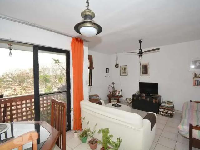 Apartamento para Venda em Rio de Janeiro/RJ Del Castilho 2 Quartos