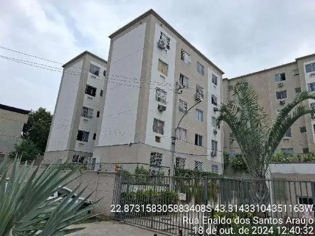 Apartamento para Venda em Rio de Janeiro/RJ Engenheiro Leal 2 Quartos