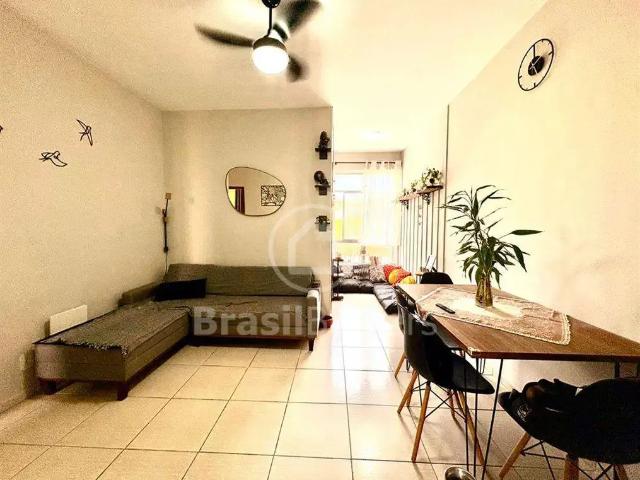 Apartamento para Venda em Rio de Janeiro/RJ Engenho de Dentro 2 Quartos