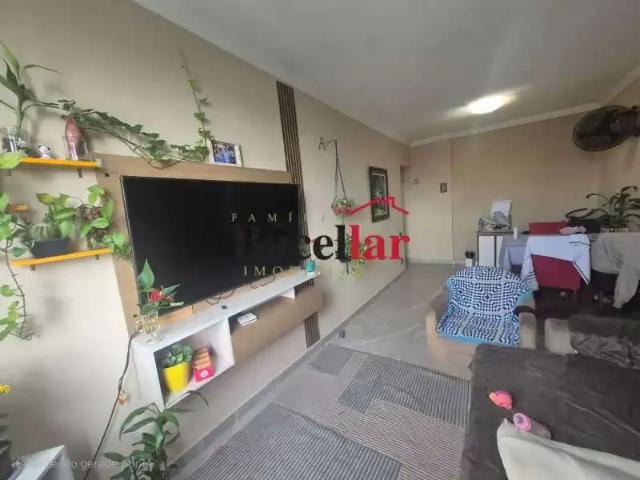 Apartamento para Venda em Rio de Janeiro/RJ Engenho de Dentro 2 Quartos