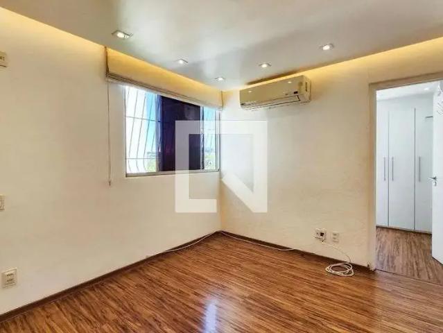 Apartamento para Venda em Rio de Janeiro/RJ Estácio 2 Quartos