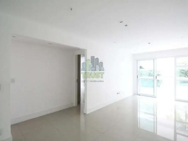 Apartamento para Venda em Rio de Janeiro/RJ Freguesia Jacarepaguá 3 Quartos