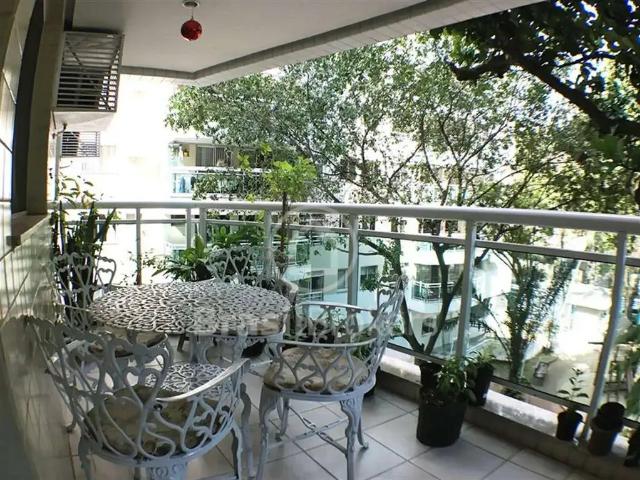 Apartamento para Venda em Rio de Janeiro/RJ Freguesia Jacarepaguá 4 Quartos