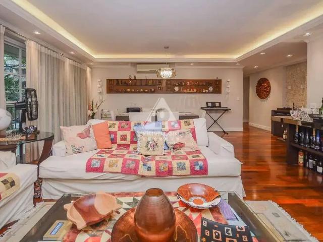 Apartamento para Venda em Rio de Janeiro/RJ Humaitá 4 Quartos