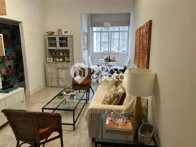 Apartamento para Venda em Rio de Janeiro/RJ Humaitá 2 Quartos