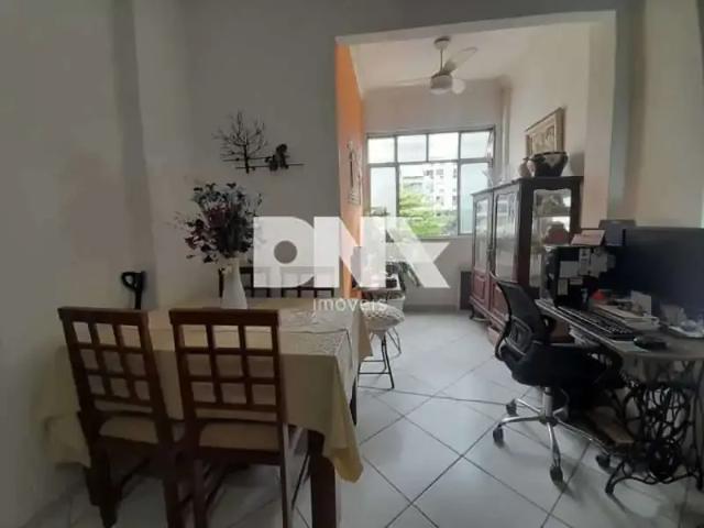 Apartamento para Venda em Rio de Janeiro/RJ Humaitá 2 Quartos