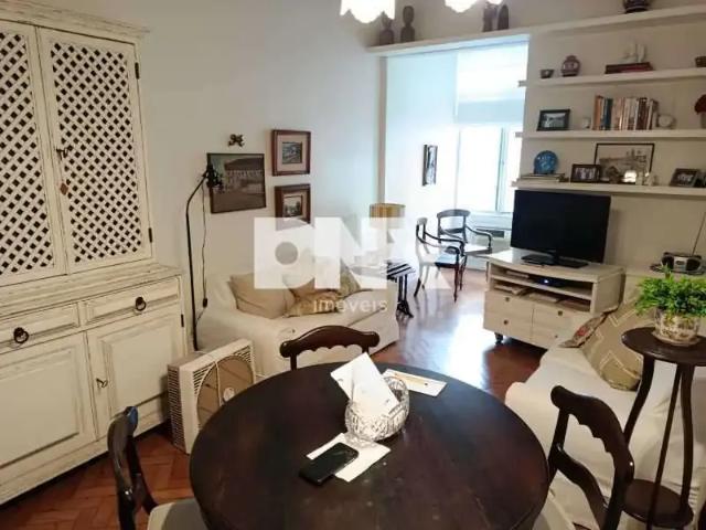 Apartamento para Venda em Rio de Janeiro/RJ Humaitá 2 Quartos