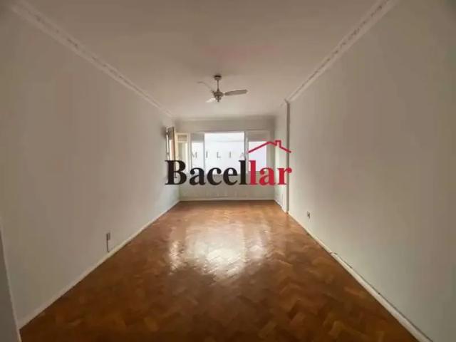 Apartamento para Venda em Rio de Janeiro/RJ Humaitá 2 Quartos