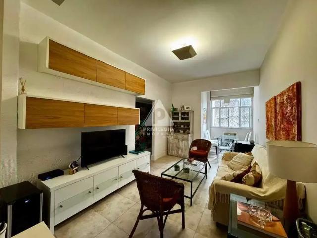 Apartamento para Venda em Rio de Janeiro/RJ Humaitá 2 Quartos