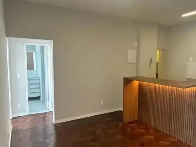 Apartamento para Venda em Rio de Janeiro/RJ Humaitá 2 Quartos
