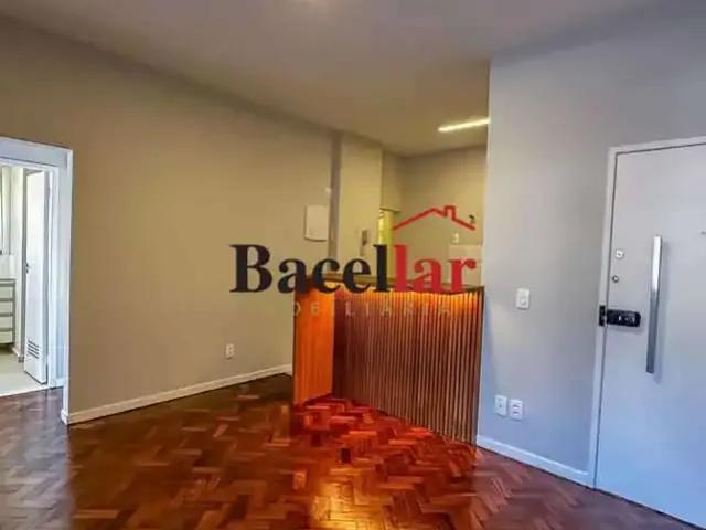 Apartamento para Venda em Rio de Janeiro/RJ Humaitá 2 Quartos