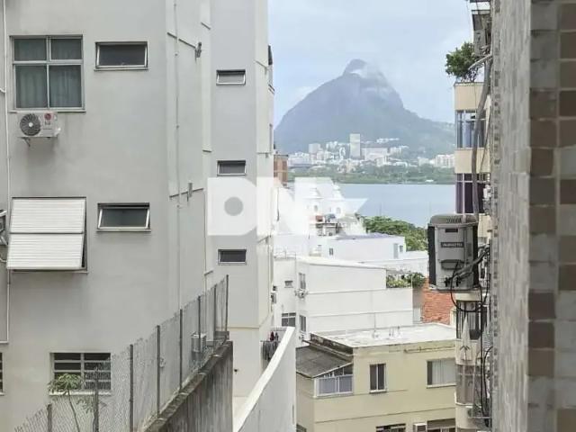 Apartamento para Venda em Rio de Janeiro/RJ Humaitá 2 Quartos